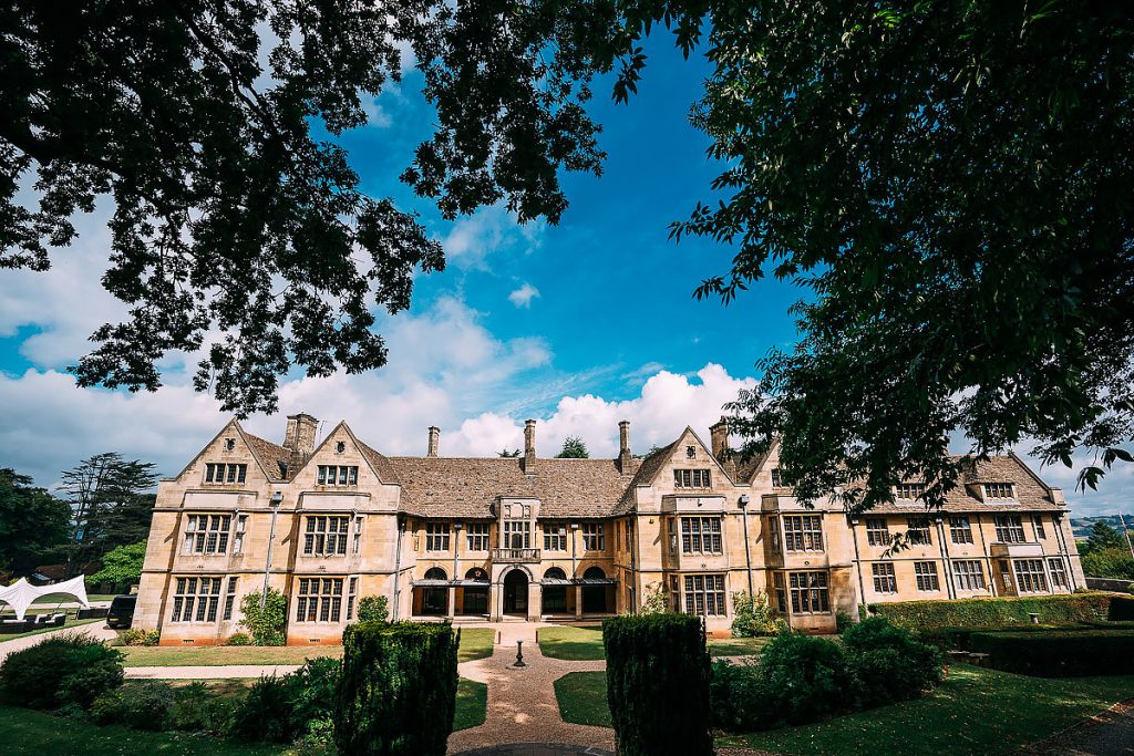 Summer Coombe Lodge Wedding Photography | Hayley & Nick